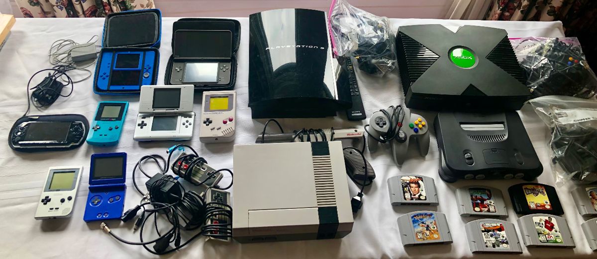 Mega Video Games & Collectibles: Consoles/Handheld... starts on 8/16/2024