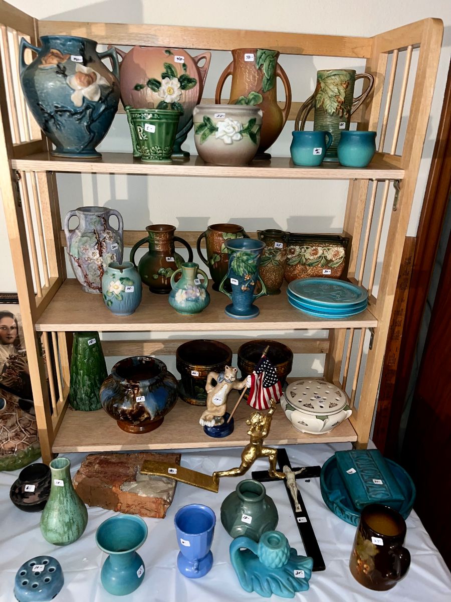 HALF OFF SUNDAY Full Estate in St. Louis Hills starts on 8/24/2024