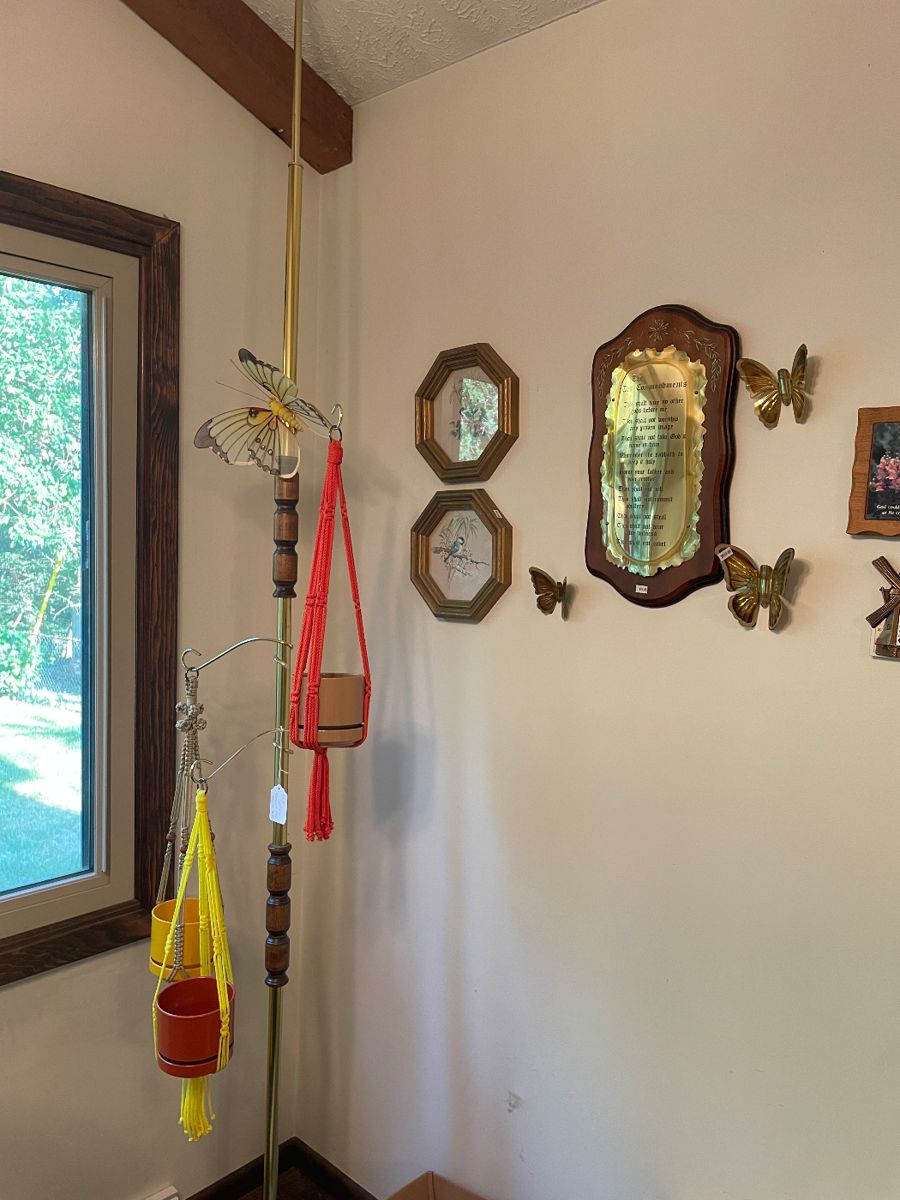 *HALF OFF SUNDAY* HUGE RETRO MID CENTURY... starts on 8/24/2024