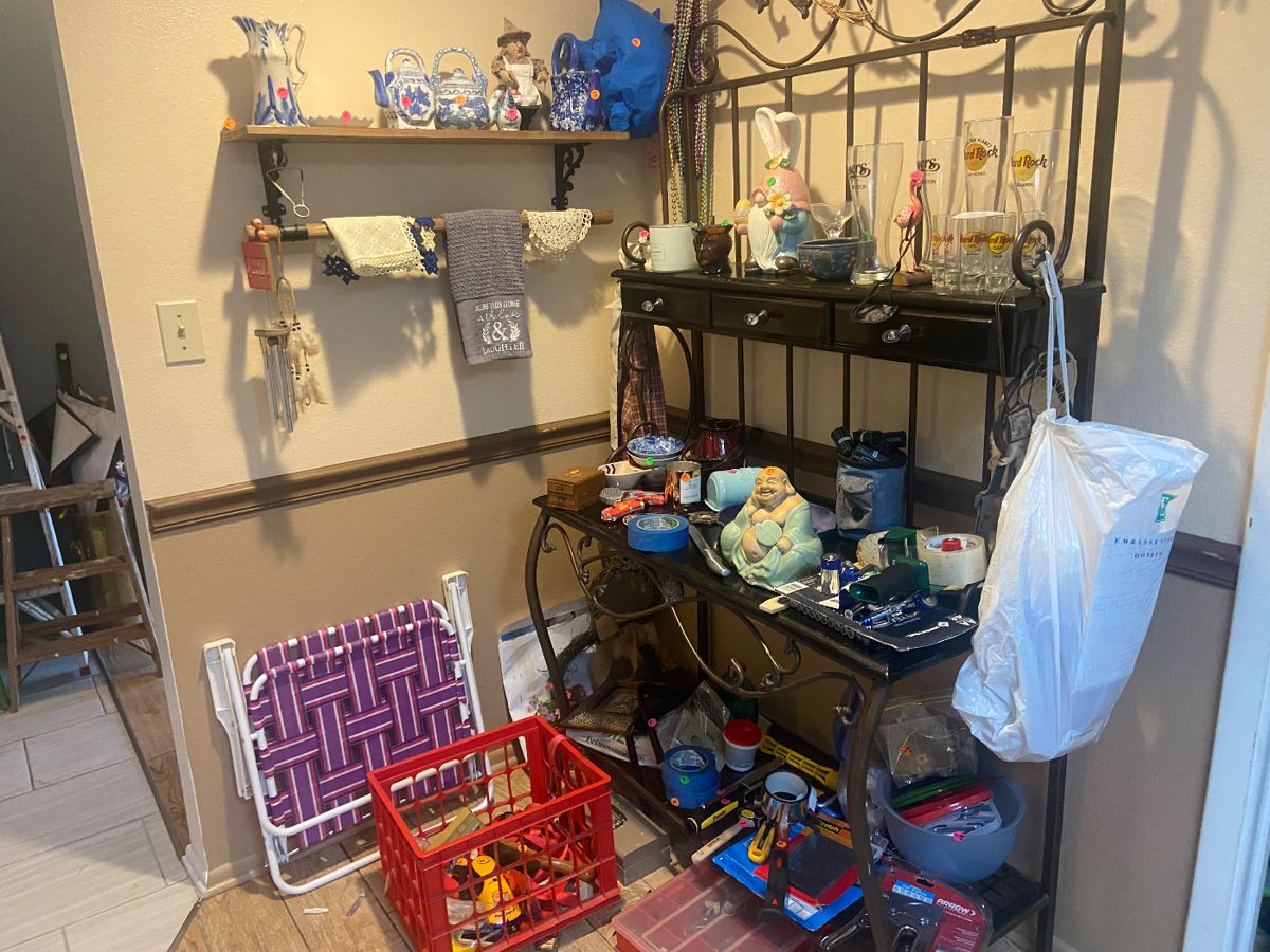 ESTATE SALE!! Orton Place in New Port Richey, FL starts on 8/23/2024