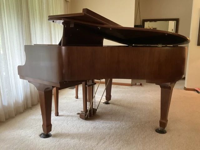 The Joyce Broyles Estate in Beckley, WV starts on 8/25/2024