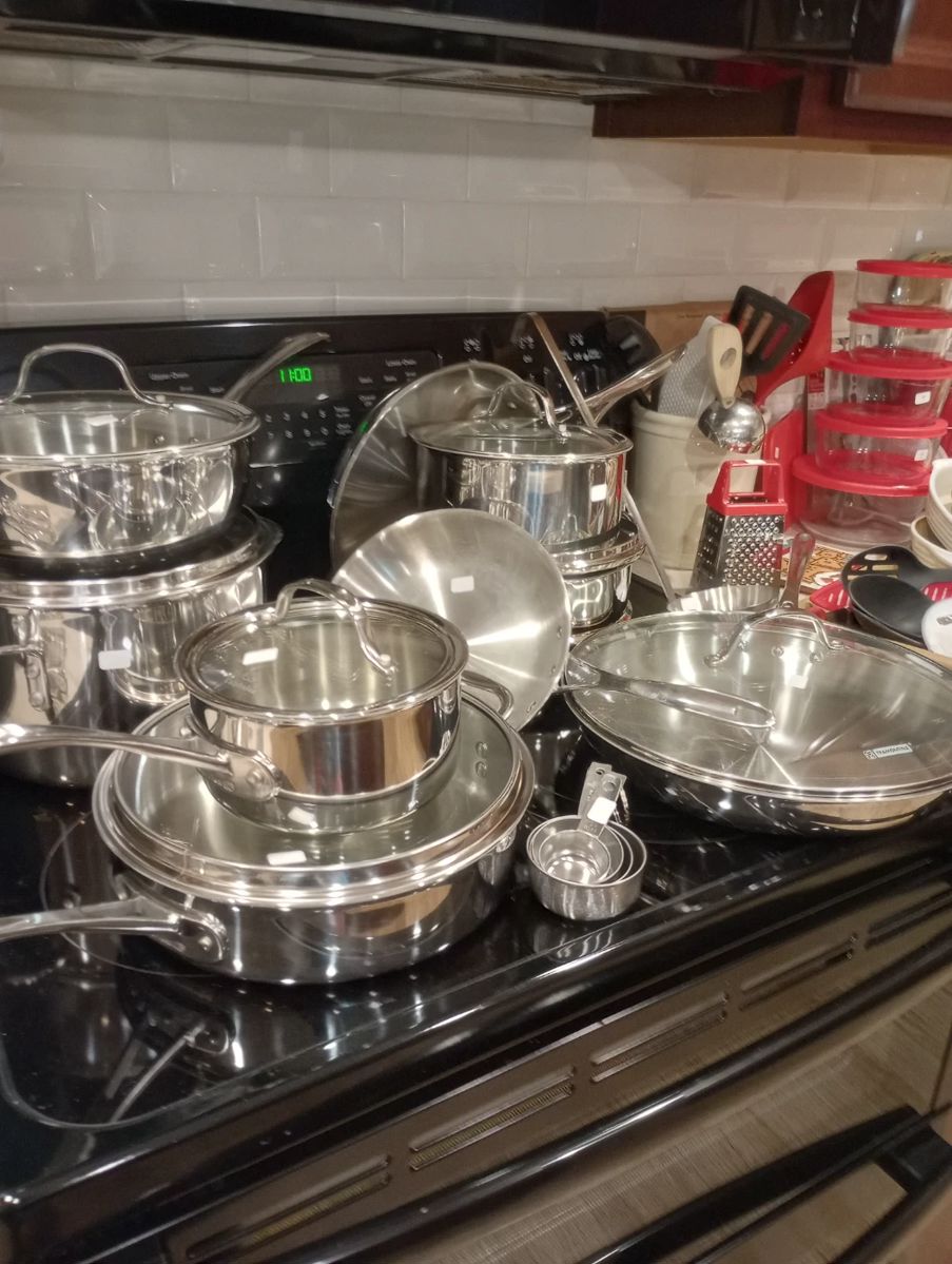 Houseware & Jewelry Sale in New Braunfels... starts on 9/12/2024