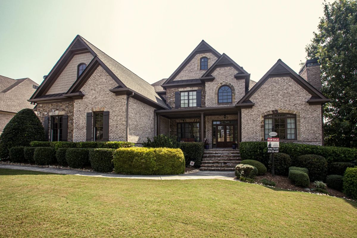 Flowery Branch Estate Sale starts on 9/14/2024