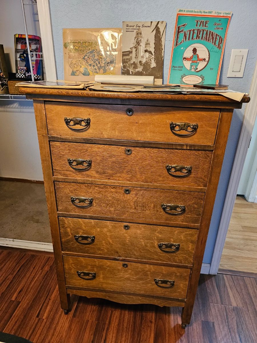 50% OFF SUNDAY - Rare Finds & Timeless Treasures:... starts on 9/19/2024