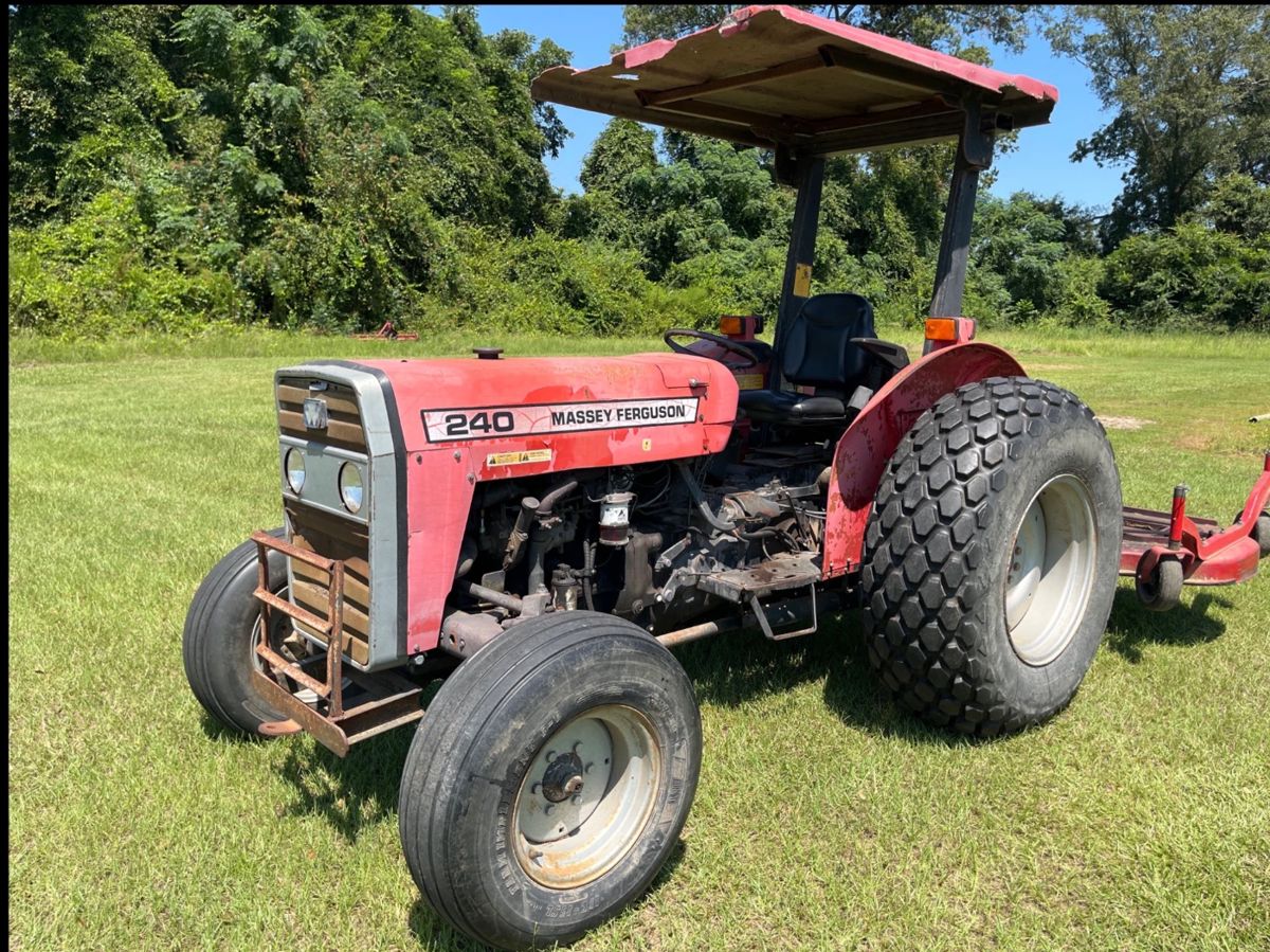 The Massee Post Estate - Fine Furniture,... starts on 9/25/2024