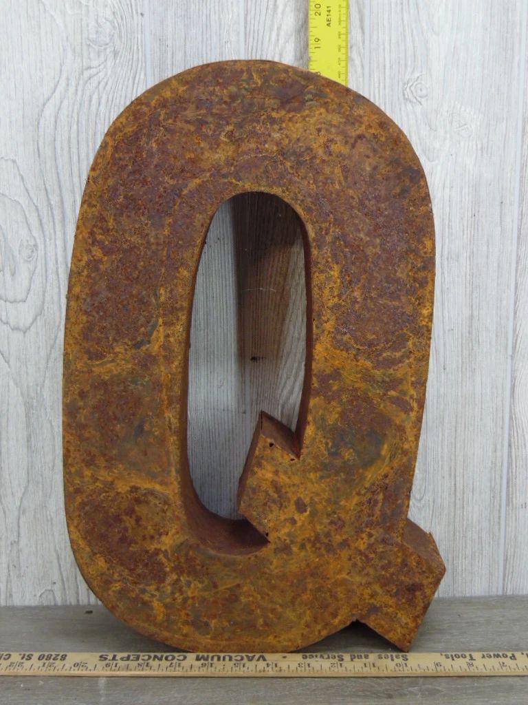 Janet Hines Estate Online Auction in Marthasville, MO starts on 9/14/2024