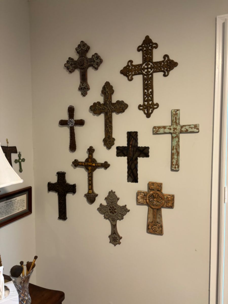 Lakepoint Dr. Estate of the late Myra Boyle... starts on 9/26/2024