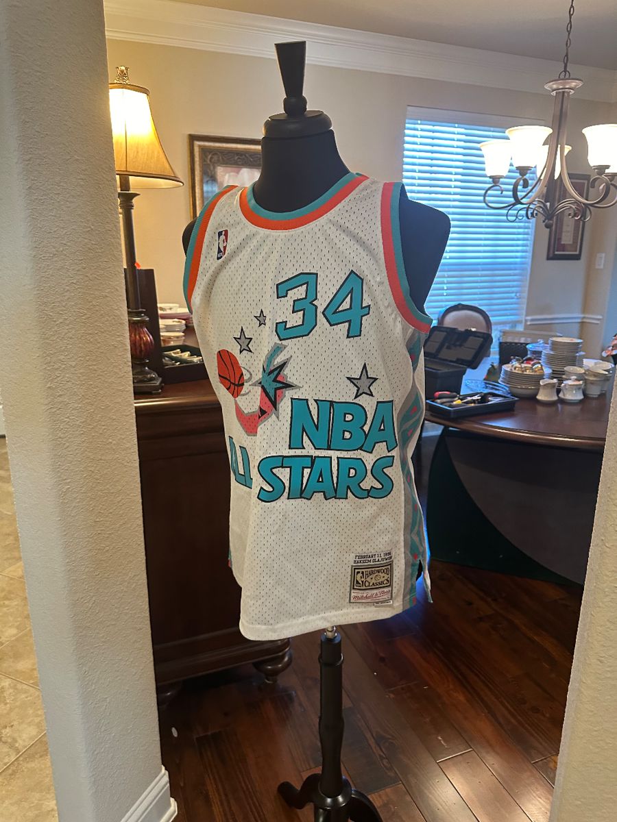 DUSTY GOLD TROPHY CLUB in Roanoke, TX starts on 9/21/2024