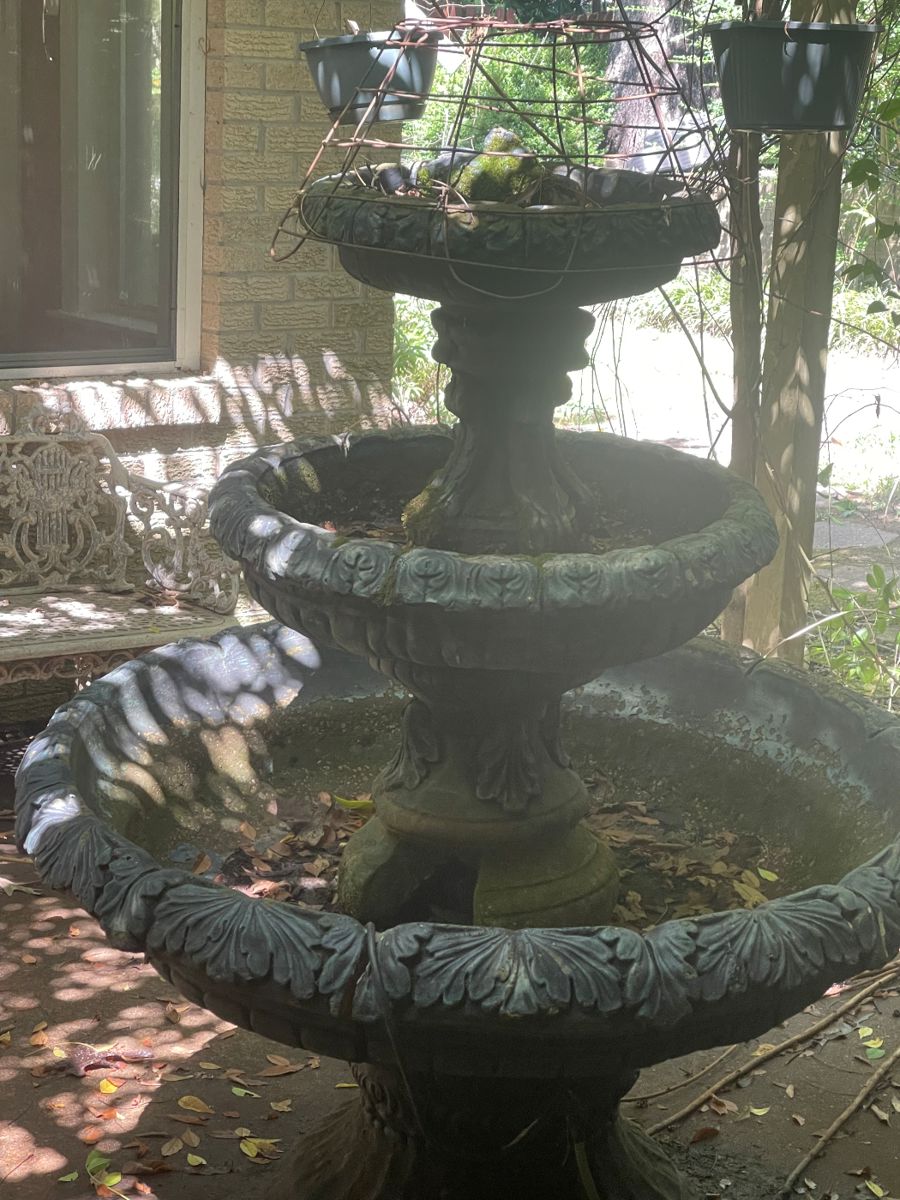 EXQUISITE ESTATE SALE OF WAYNE & BOBBIE SANSOM starts on 10/5/2024