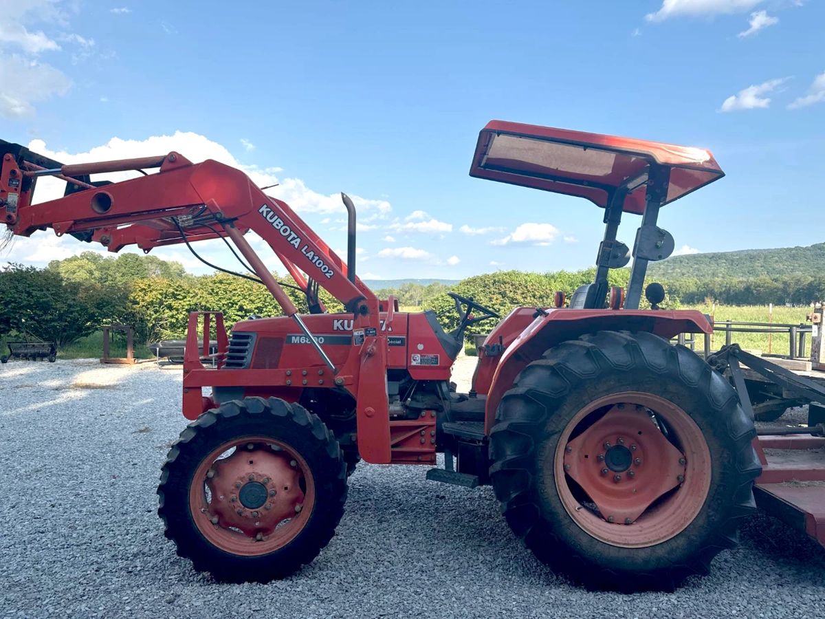 Farm Equipment, Kubota Tractor, 2016 Nissan... starts on 9/20/2024