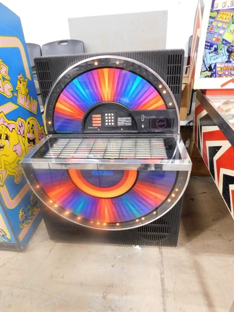 Vintage, Arcade Games, Toys, Jukebox, Collectibles... starts on 9/23/2024
