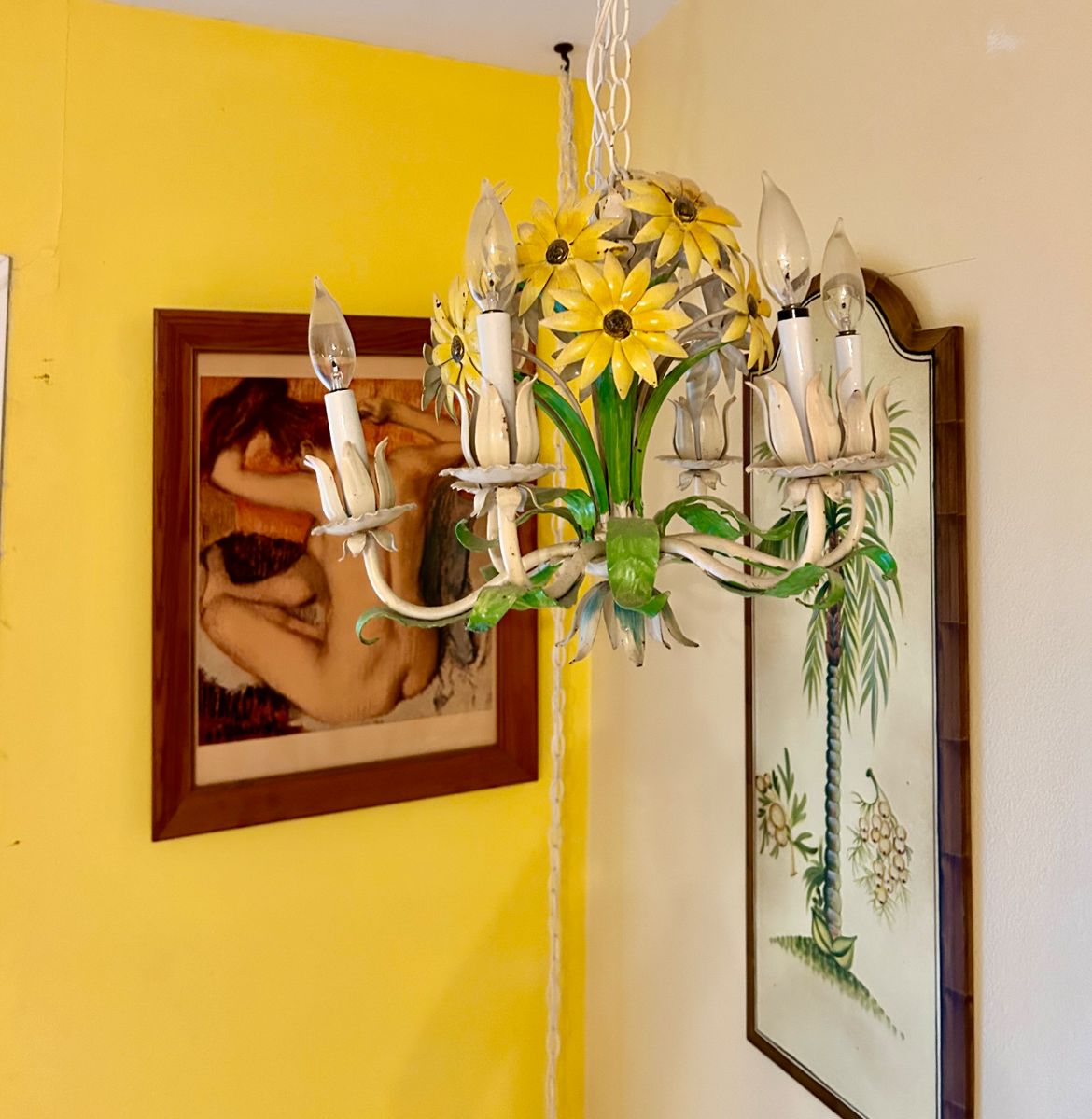 UP to 50% OFF! Very Eclectic Estate Sale... starts on 10/25/2024