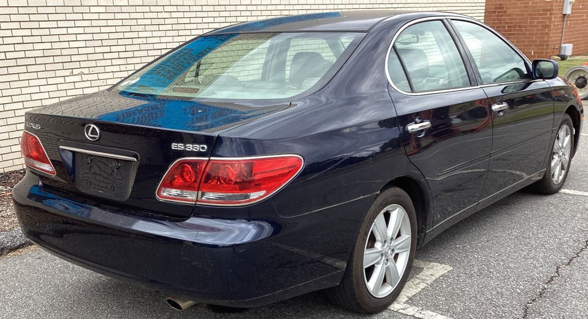 2005 LEXUS, JEWELRY, FURNITURE, COLLECTIBLES,... starts on 10/27/2024