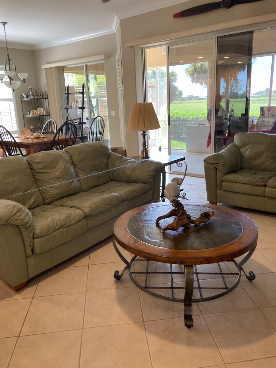 Private Home Liquidation Sale By The Ladies... starts on 10/18/2024