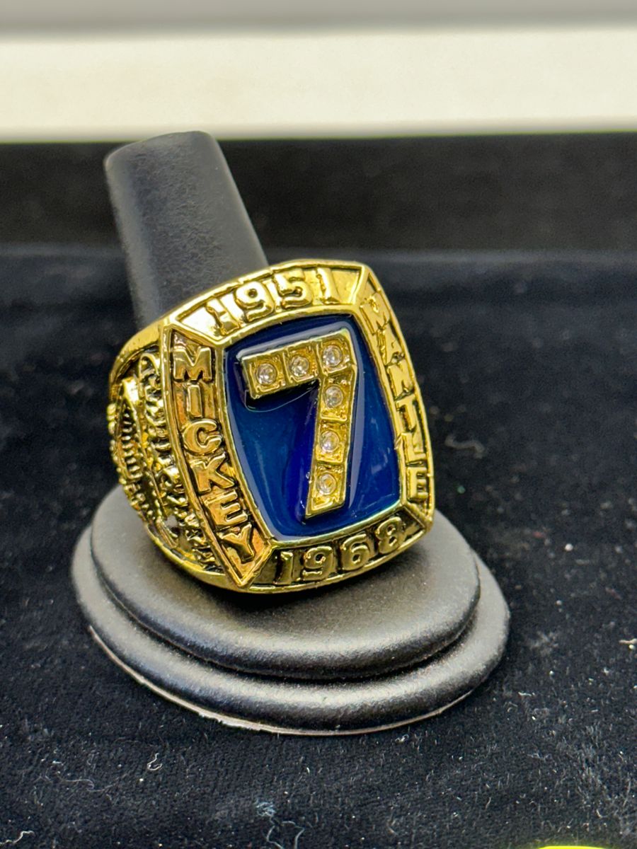 300 lot COLLECTIBLE AUCTION in Boulder City, NV starts on 10/5/2024