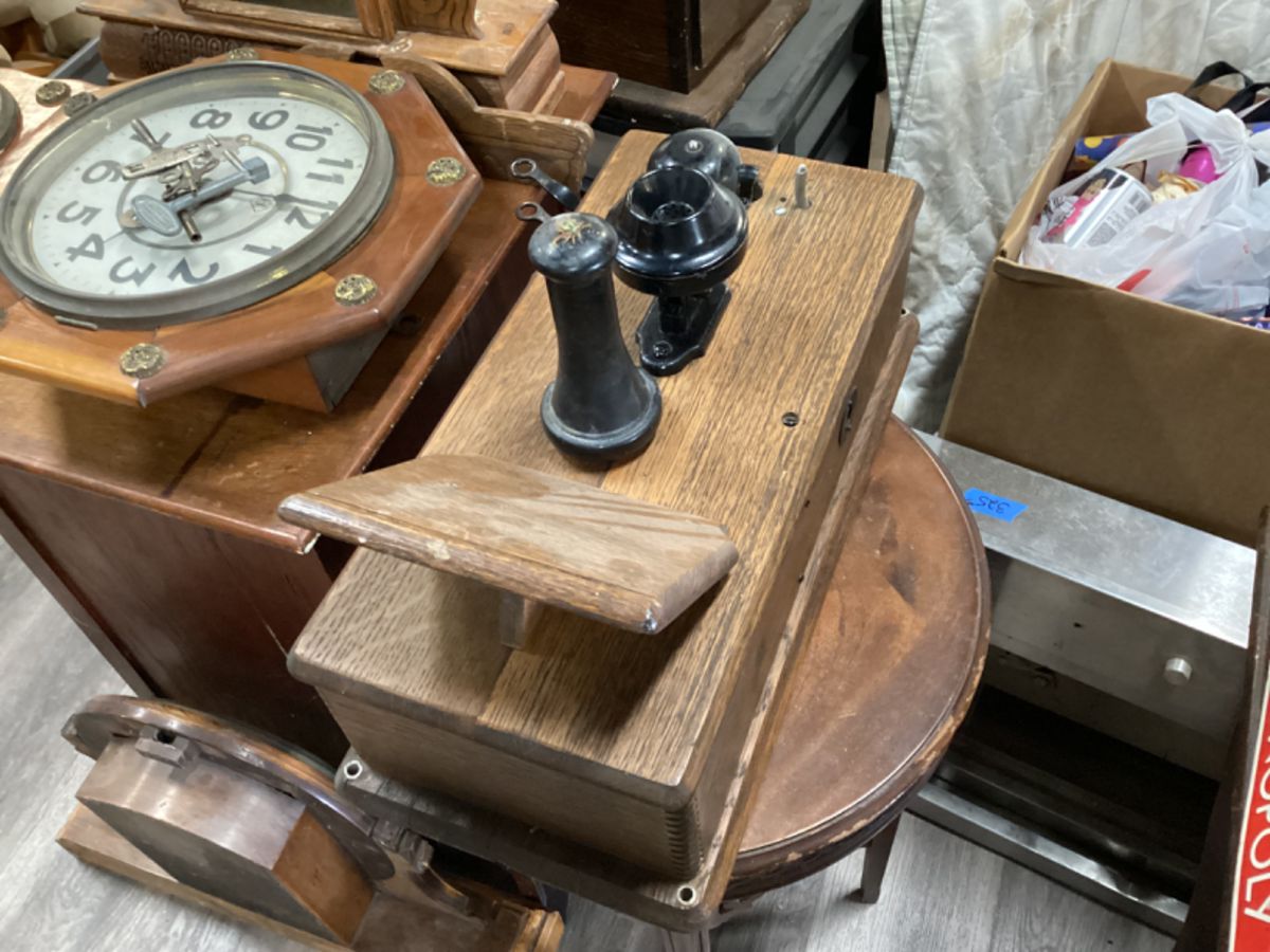 Huge Family Living Estate / Clean Out Sale!... starts on 10/25/2024