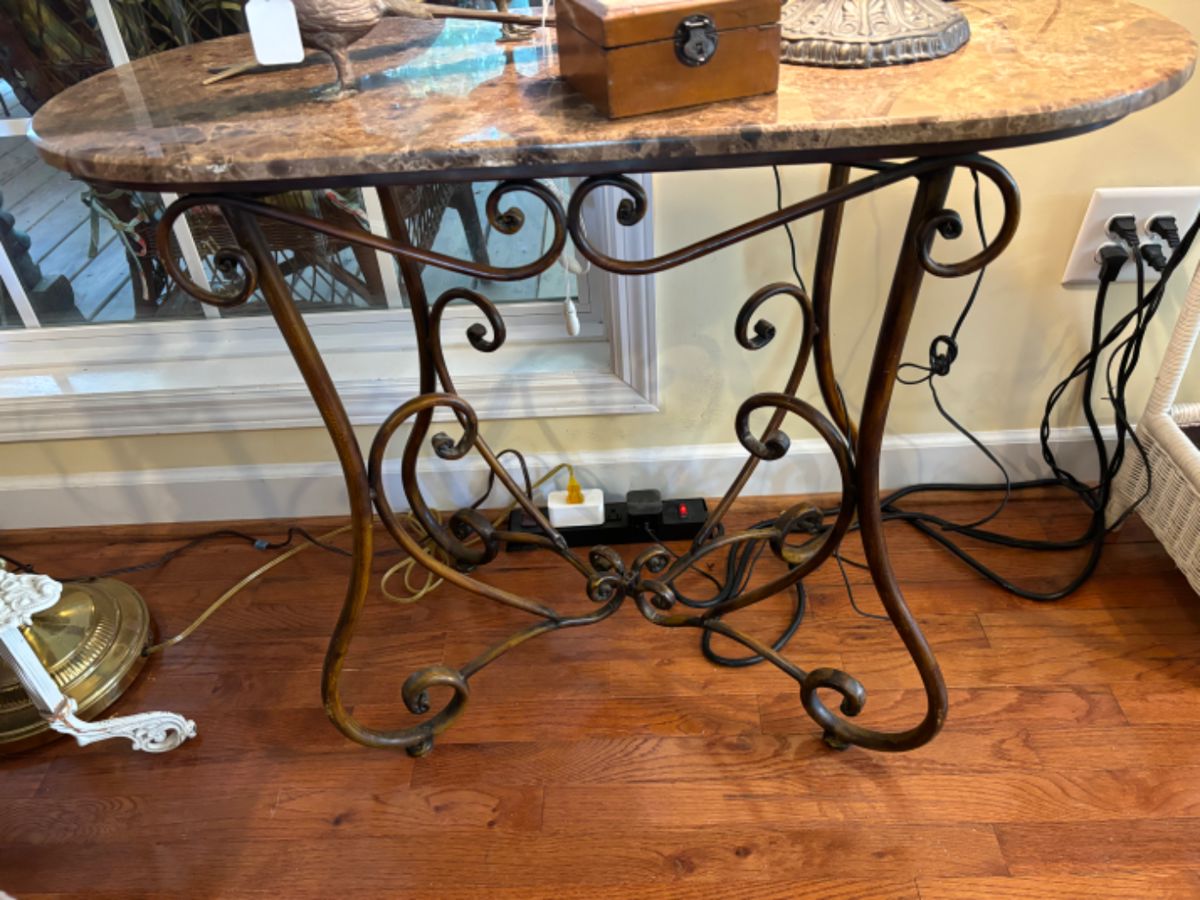 Estate of the late Harry Butler by McGehee... starts on 10/24/2024