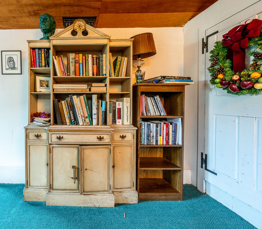 Gorgeous and Interesting home of Cape Artist... starts on 11/22/2024