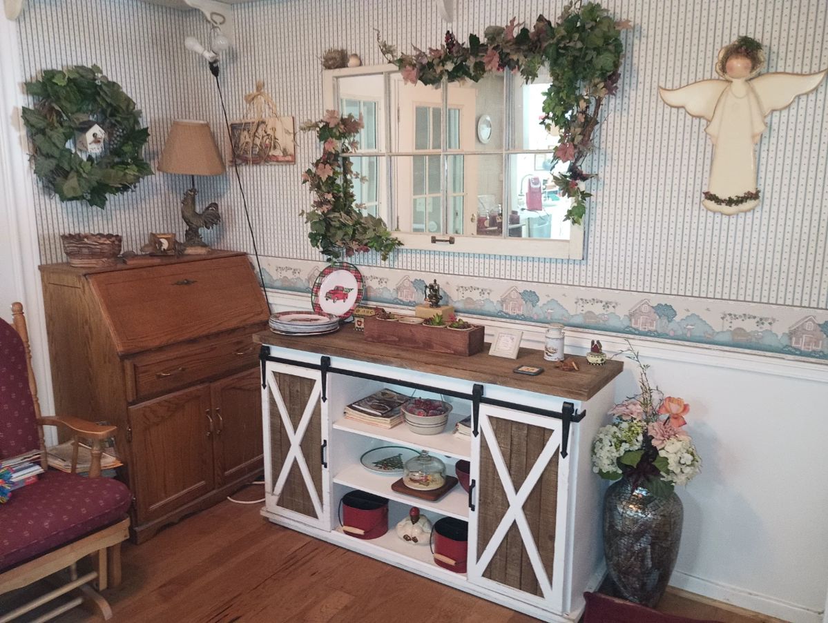 Abernathy, TX -Estate Sale starts on 10/18/2024