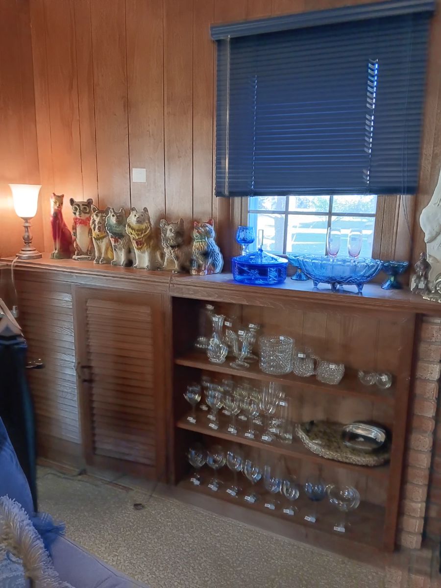 Estate/Moving Sale Lansing starts on 11/2/2024