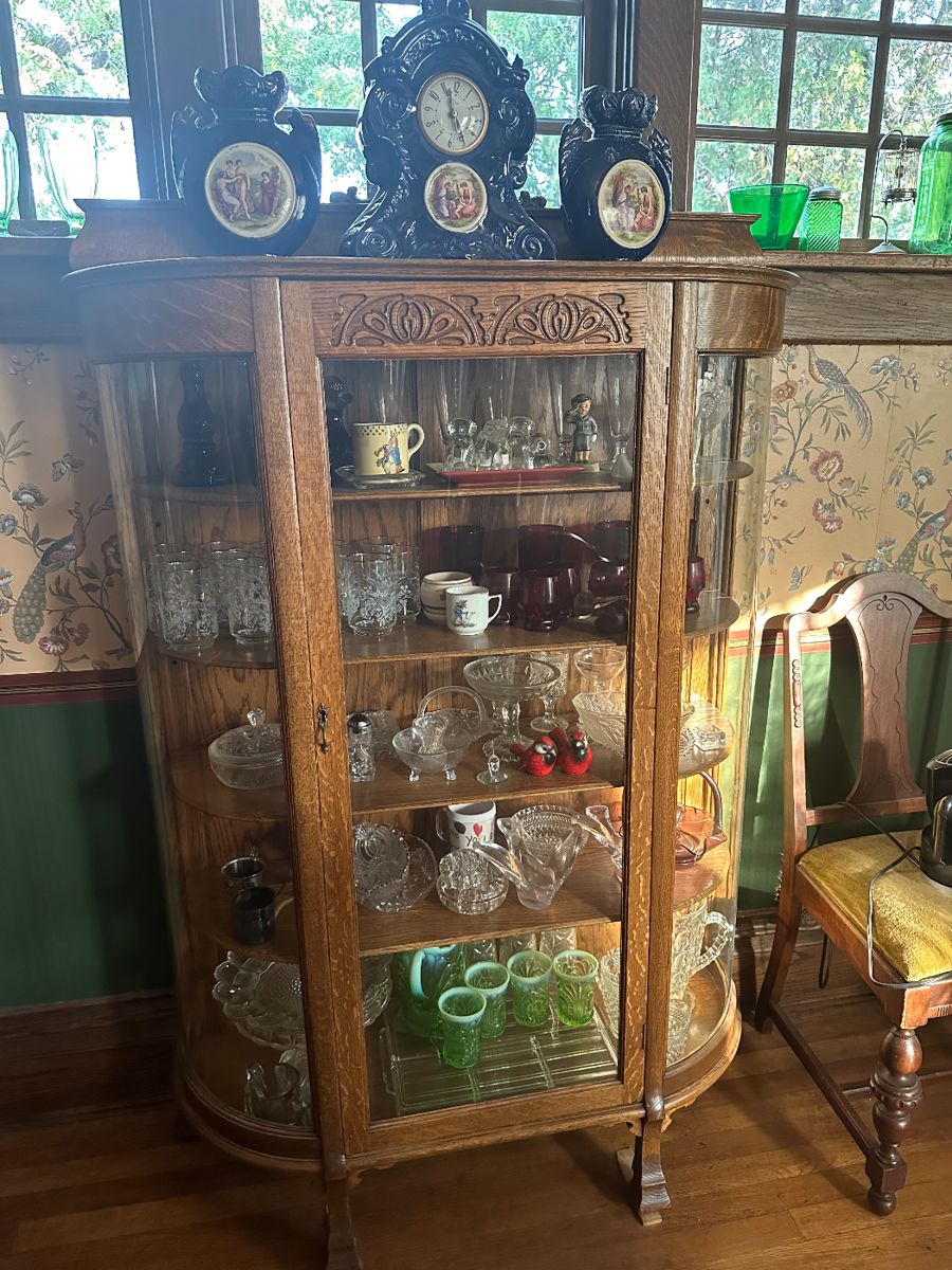 Antique and Vintage Estate Sale in Wichita, KS starts on 11/6/2024