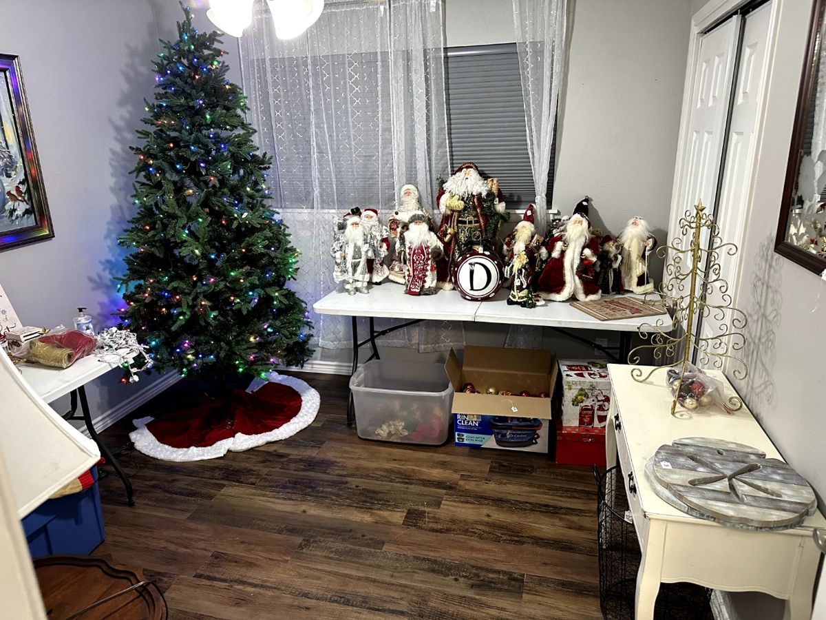 Moving Estate Sale - Everything Must GO! starts on 11/15/2024