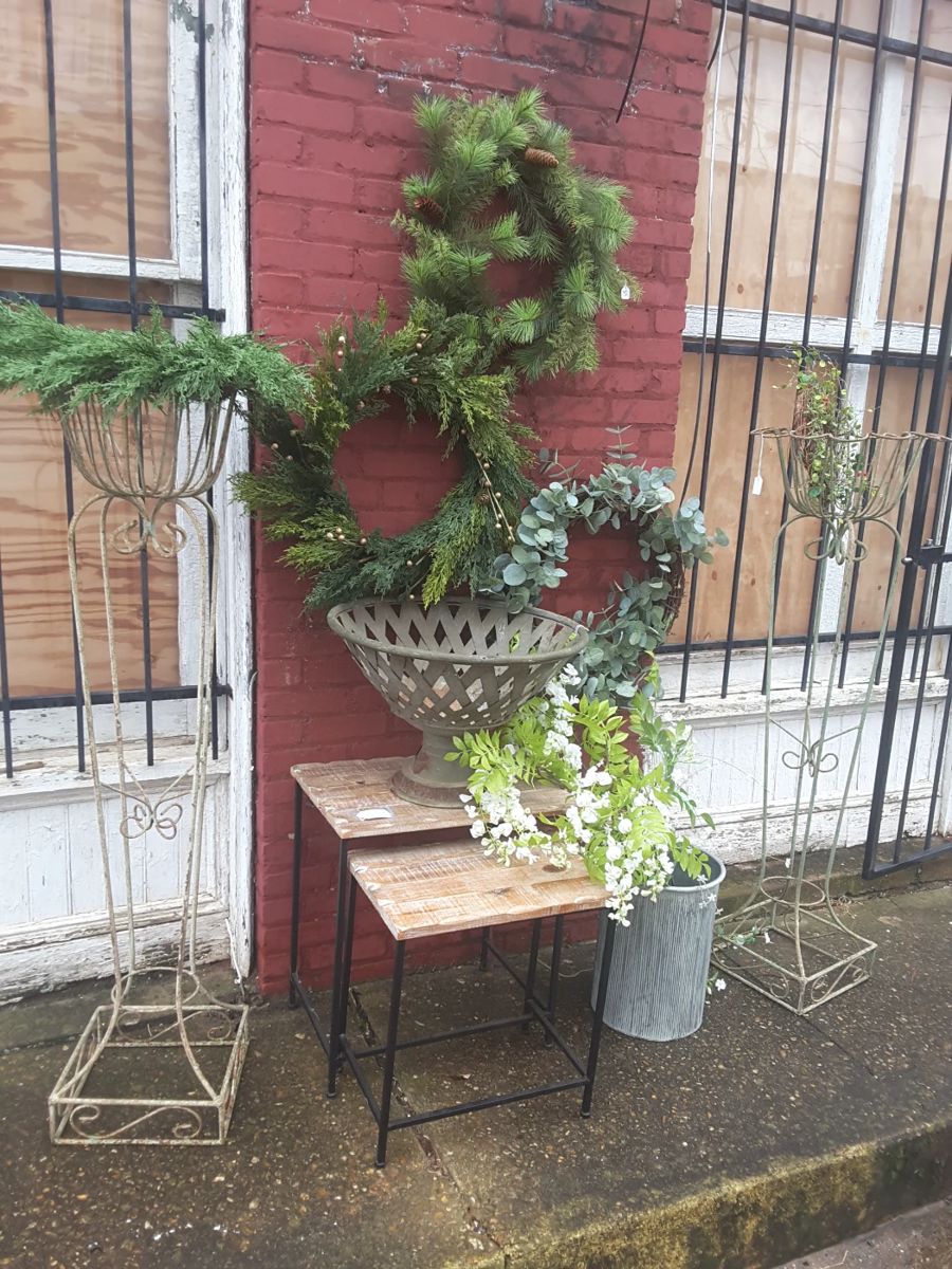 Martin-Spurlock family warehouse sale starts on 11/15/2024