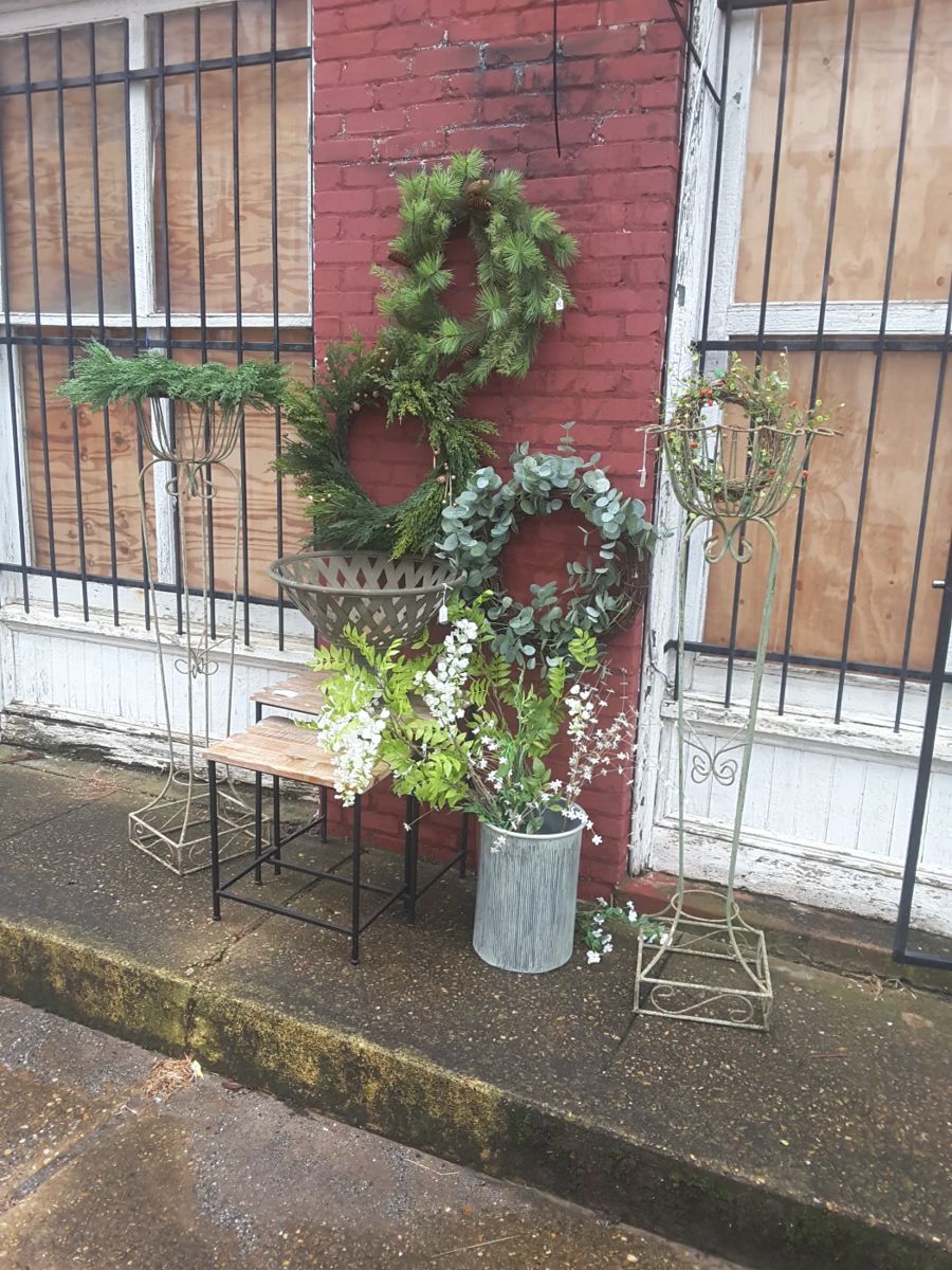 Martin-Spurlock family warehouse sale starts on 11/15/2024