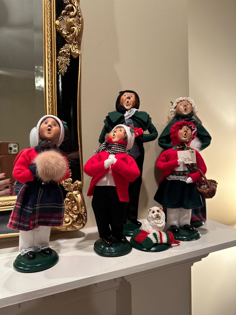 Manchester Estate Sale starts on 11/14/2024