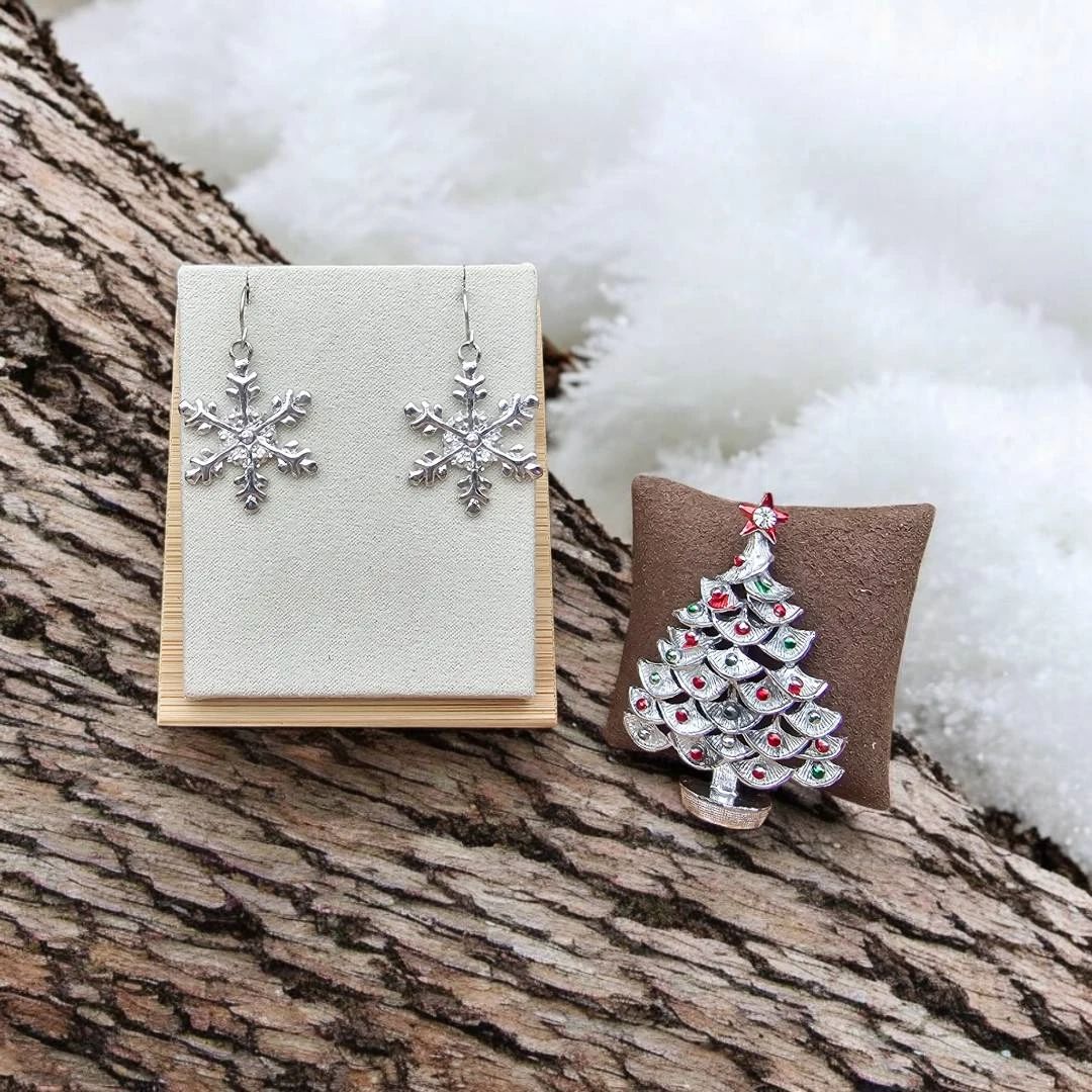 Holiday Showdown: All Things Christmas Online... starts on 11/14/2024