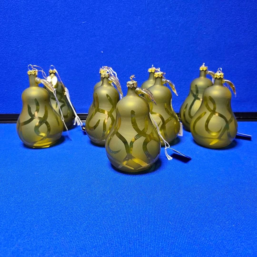 Holiday Showdown: All Things Christmas Online... starts on 11/14/2024