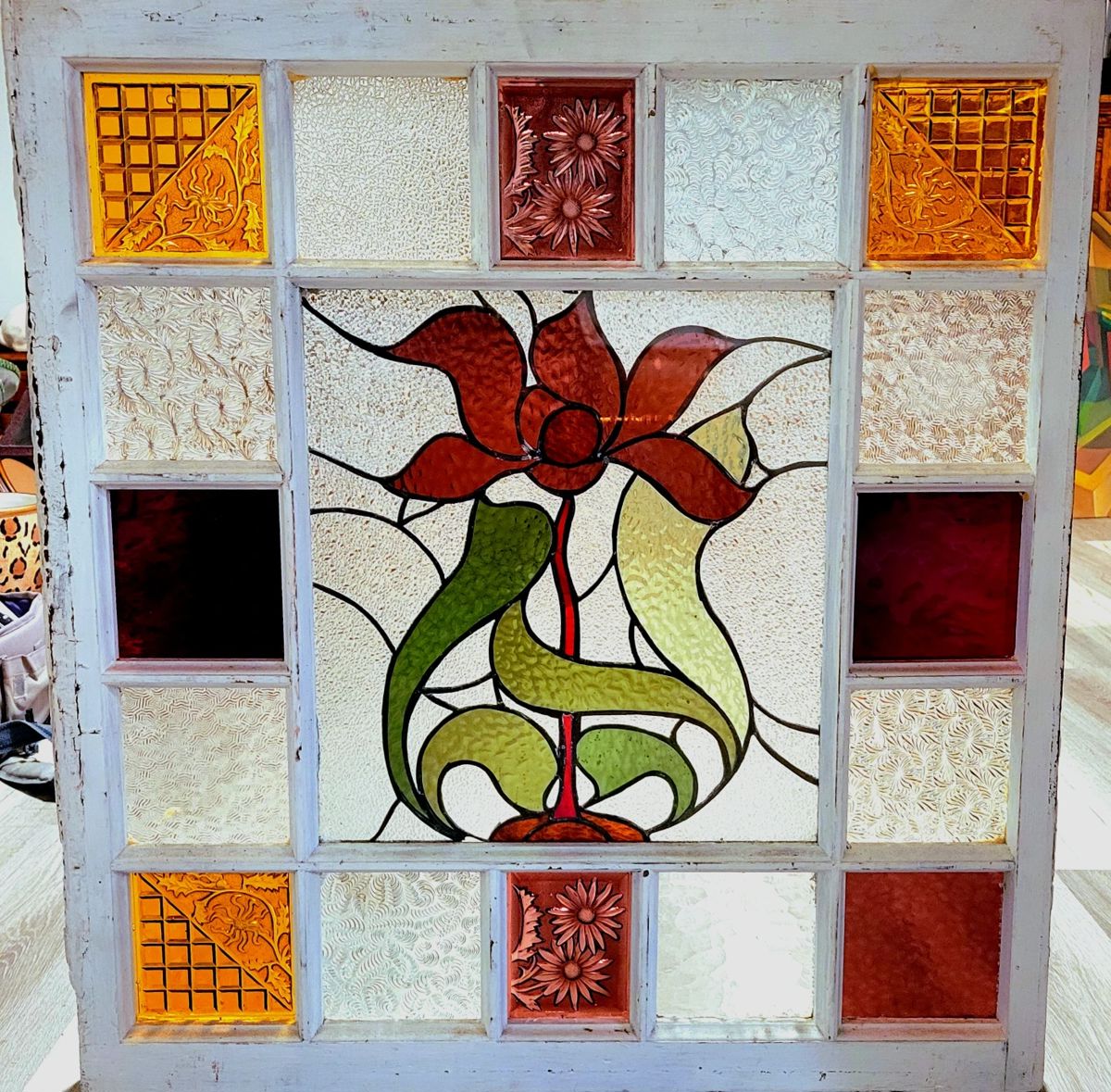 Fantastic Longview Estate Sale starts on 11/22/2024