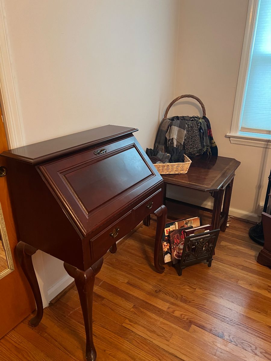 2 estates in 1 house in Atco, NJ starts on 11/23/2024