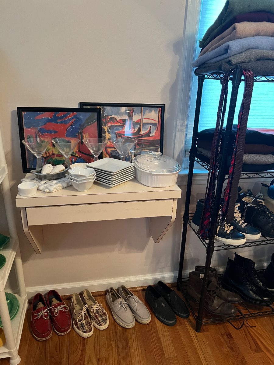 2 estates in 1 house in Atco, NJ starts on 11/23/2024