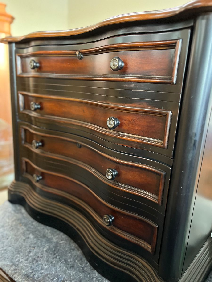 50% Sunday - All must GO! Blue Moon Georgia... starts on 12/6/2024