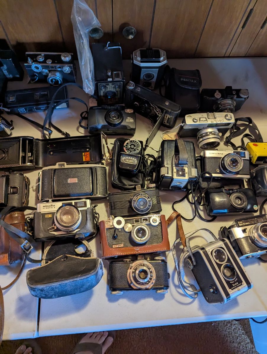 Santee Military and Vintage Cameras starts on 12/6/2024