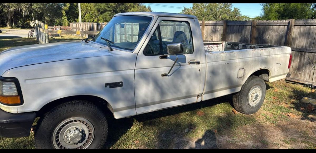 Liquidation center open Friday and Saturday starts on 11/29/2024