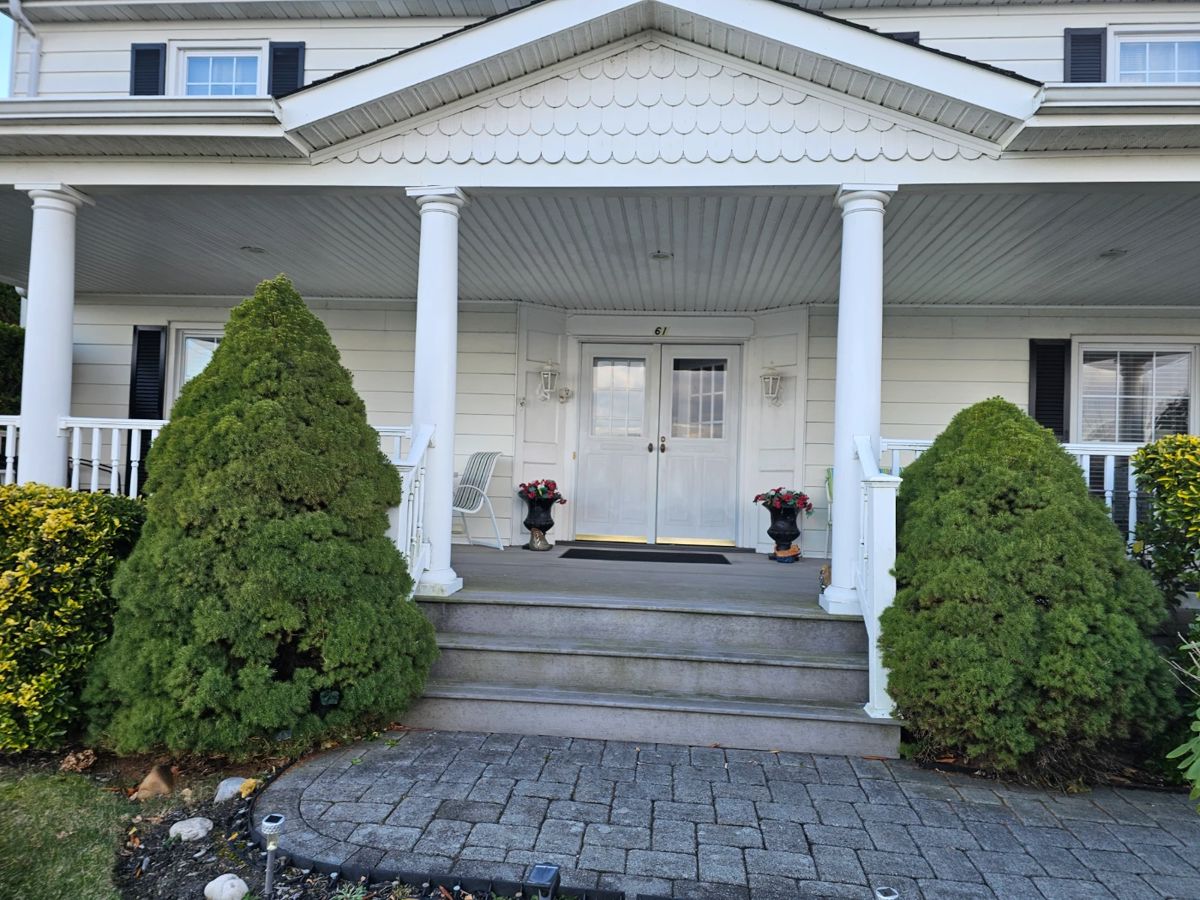 SPRING LAKE...LAKE CUOMO WATERFRONT...2 DAY... starts on 12/6/2024