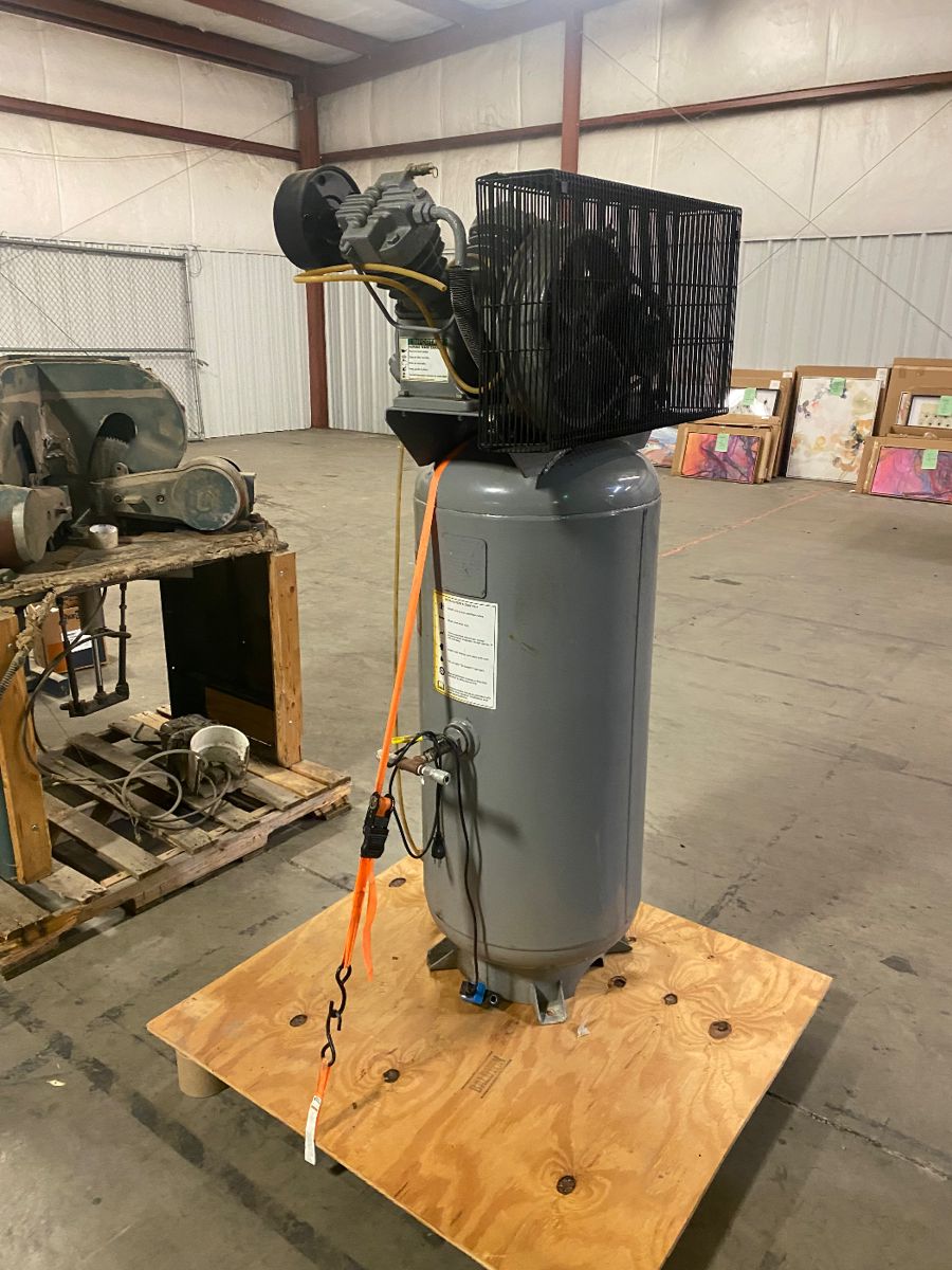 HIGH POINT SHOWROOM LIQUIDATION (of 600 pieces... starts on 12/12/2024