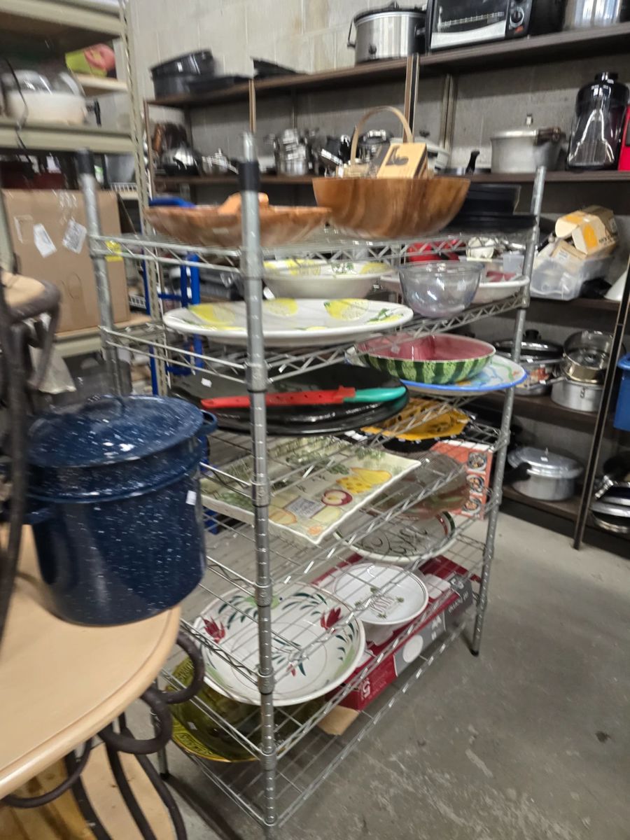 Sale at 4915 hillsdale ave the only mel &... starts on 12/21/2024