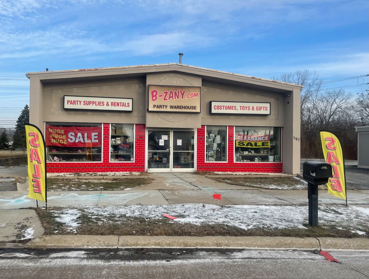 75% OFF + $1 DAY + $5 COSTUMES!! EVERYTHING... starts on 12/23/2024