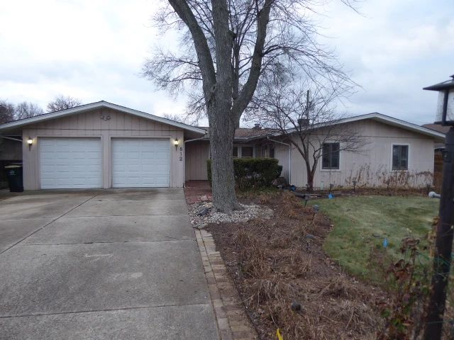 Hinsdale Ranch in Golfview Hills Estates... starts on 2/8/2025