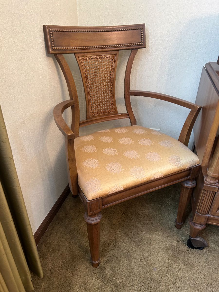 Salvaged by Sonya * Estate Sale * Hollywood... starts on 3/14/2025