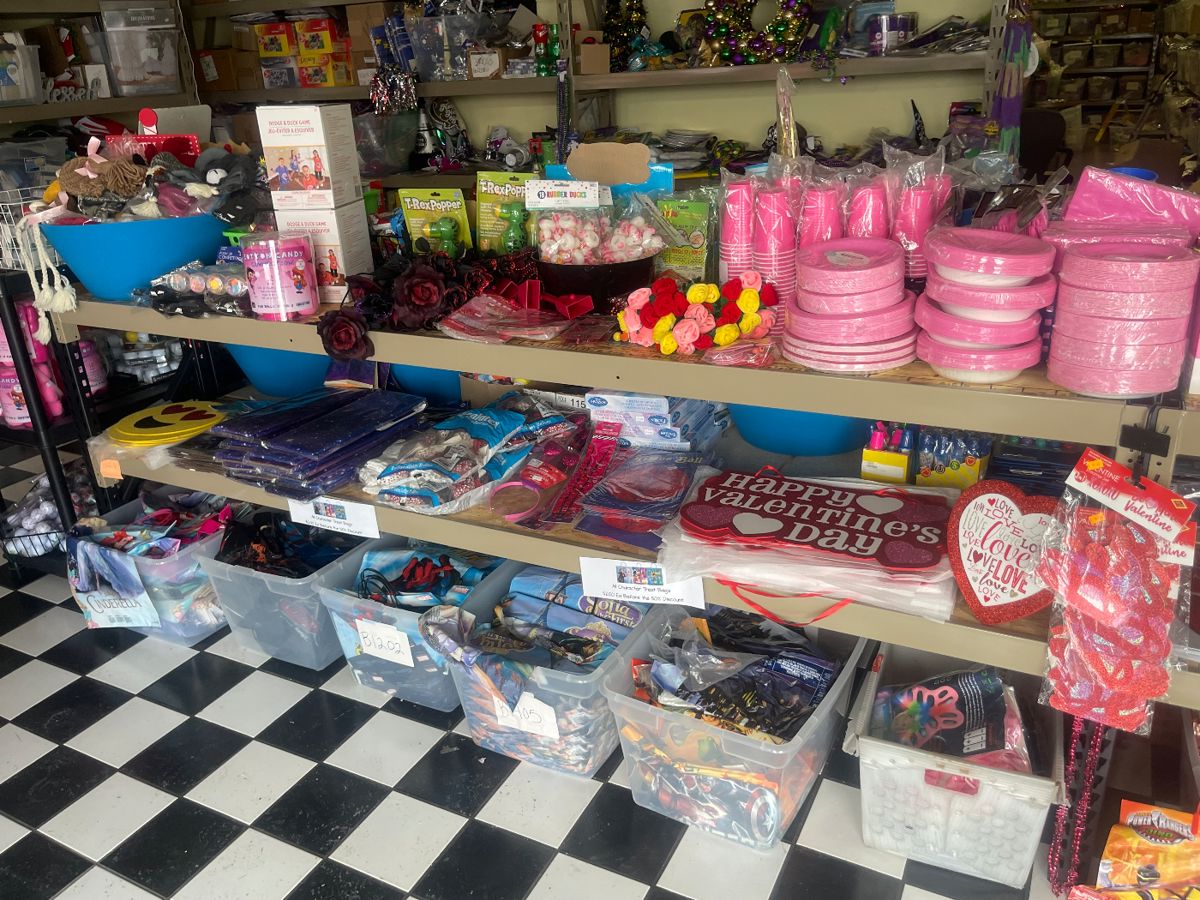 60% - 90% OFF! All Brand New Merchandise starts on 1/14/2025