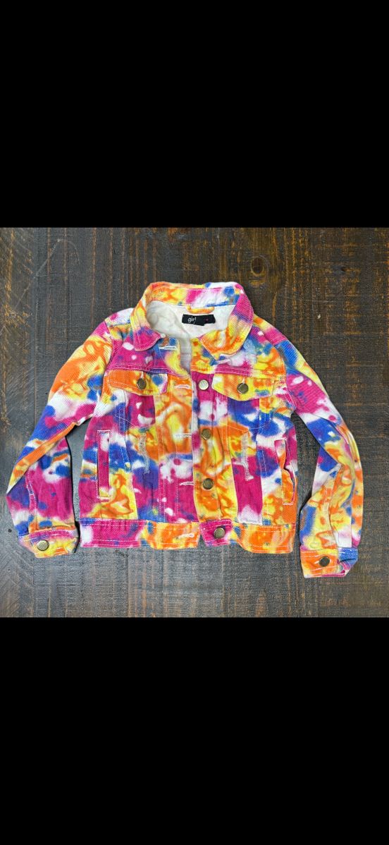 Rotating Rooms Showcase: Different Estates,... starts on 1/23/2025