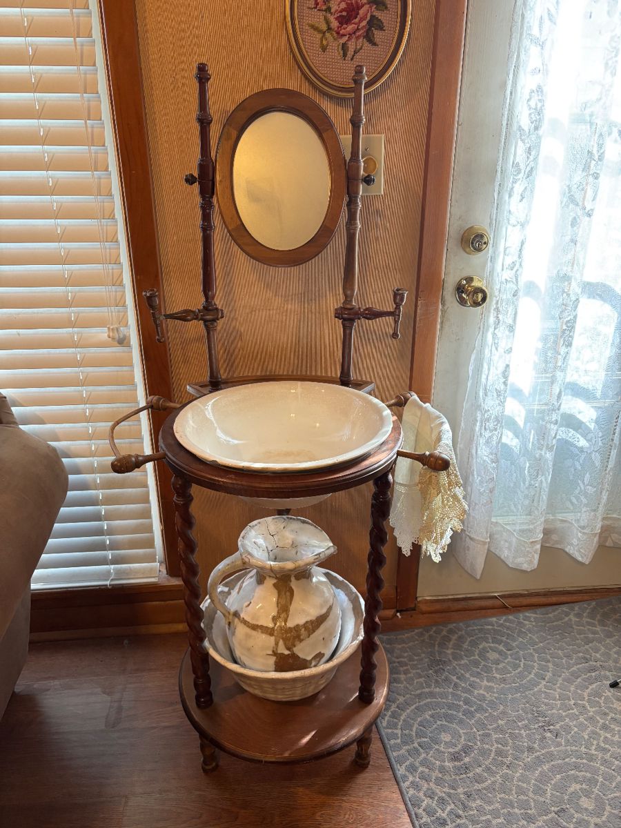 Beth Jones Estate Sale in Forrest City, AR starts on 1/23/2025