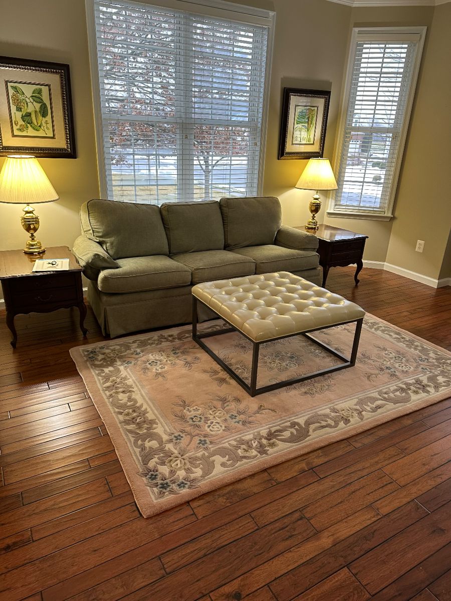 Triple Crown Loop Estate Sale in Gainesville, VA starts on 1/25/2025