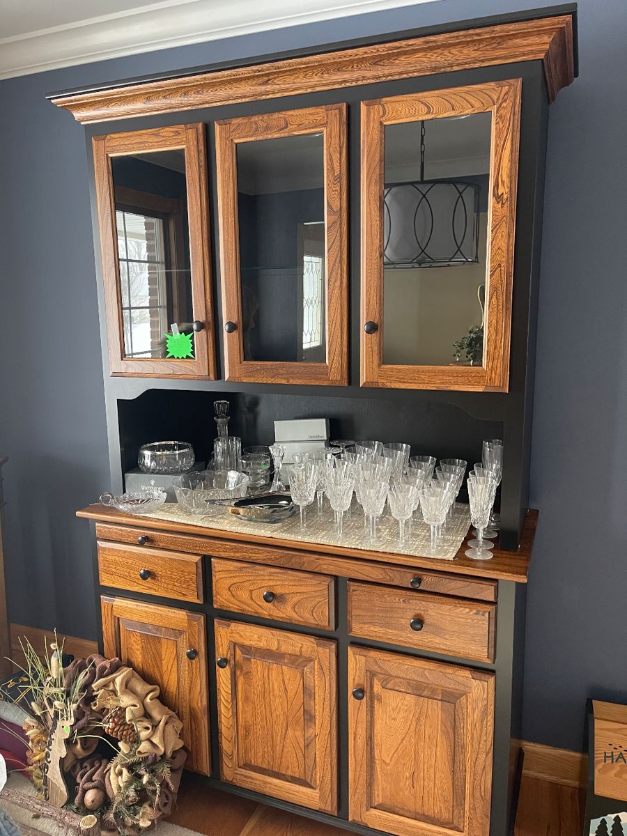 Beautiful furniture / half off Sunday starts on 1/25/2025