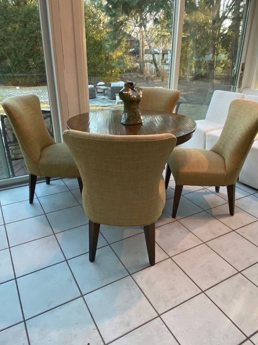 FOX POINT ESTATE SALE!! in Fox Point, WI starts on 2/1/2025