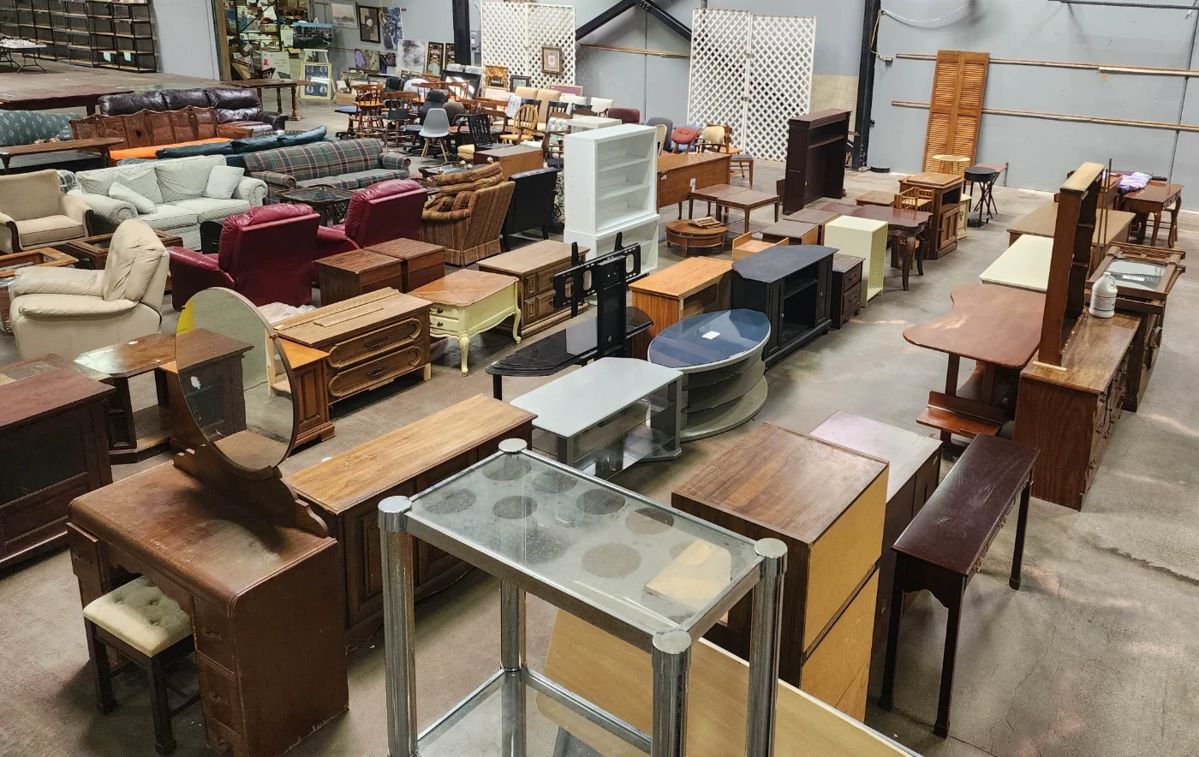 Multi Estate Liquidation in Fort Worth, TX starts on 4/11/2025